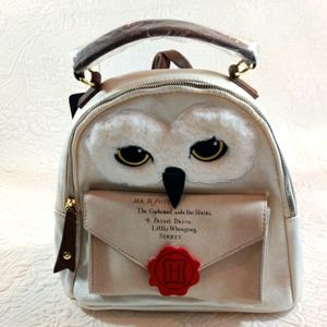 Warner Bros. | Bags | Harry Potter World Of Wizarding Hedwig Mini ...